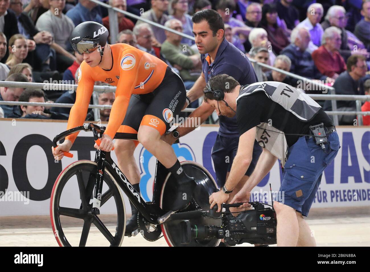 Harrie Lavreysen of Nederlandt Men's Sprint -Finale 2 Heat during the ...