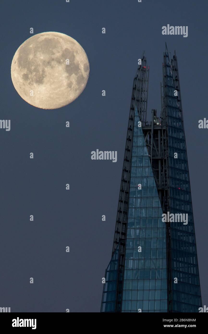 Supermoon Shines Brightly behind Londons stunning Shard building Stock ...