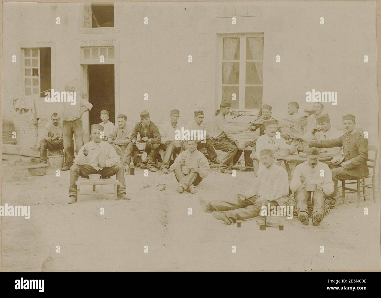 Group portrait dragoon regiment hi-res stock photography and images - Alamy