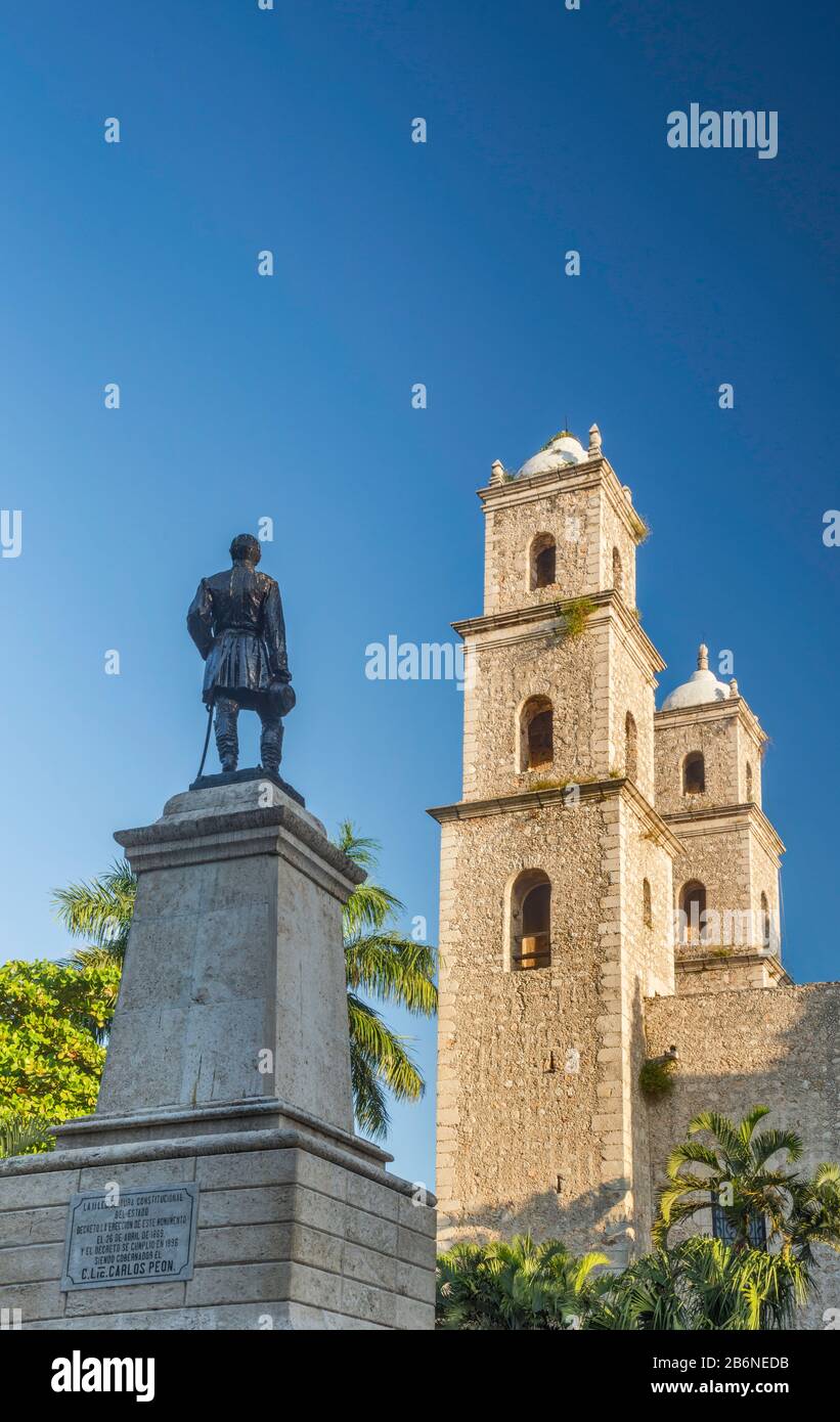 Iglesia de Jesus, statue of General Manuel Cepeda Peraza, governor of ...