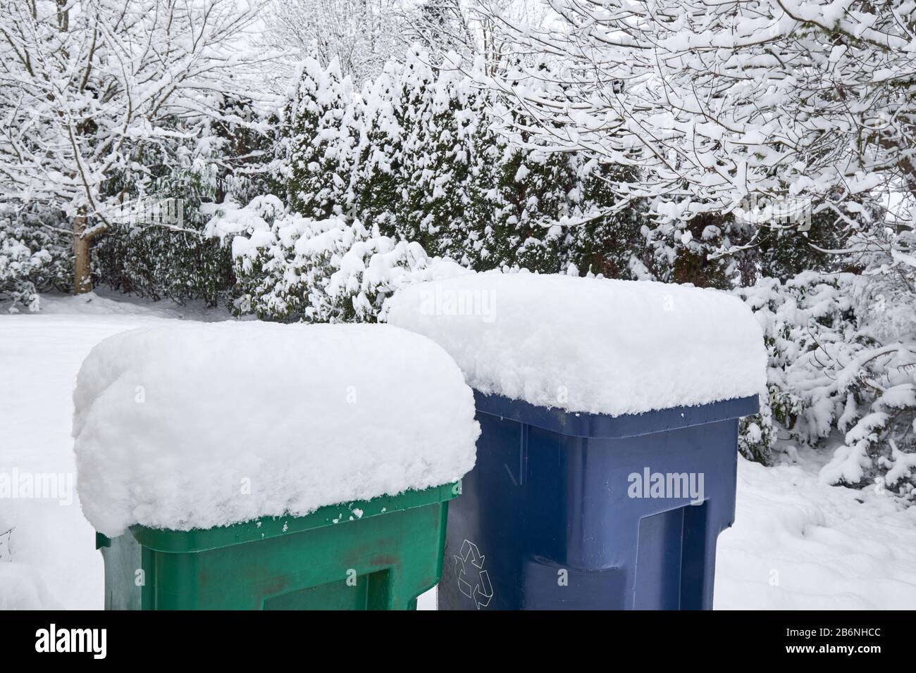 Recycling Bins Outside High Resolution Stock Photography and Images - Alamy