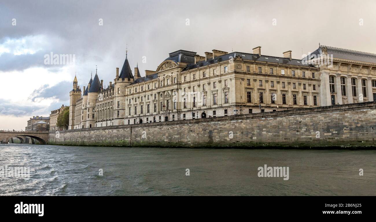 Supreme Court building on river Seine embankment, Paris, France Stock ...