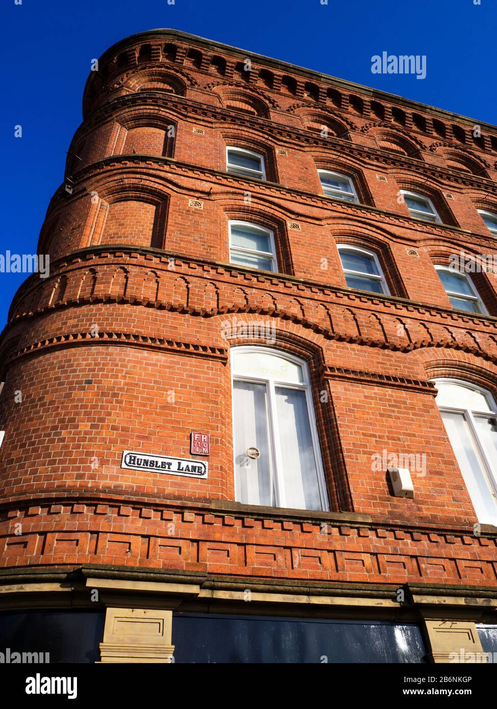 Triangular building hi-res stock photography and images - Alamy
