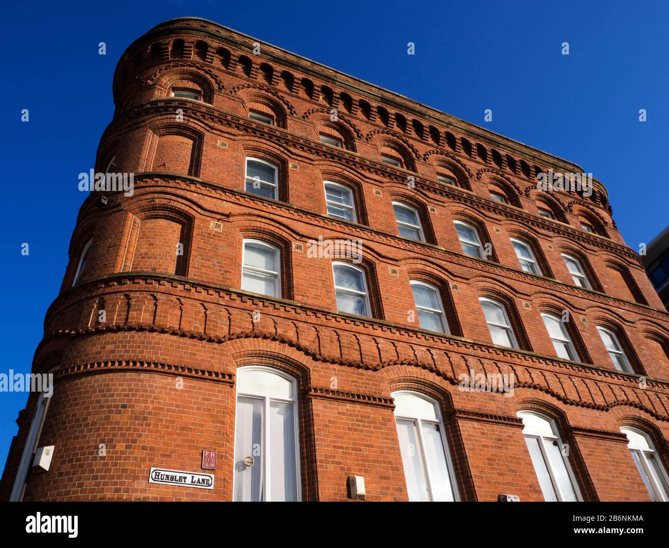 Triangular building hi-res stock photography and images - Alamy