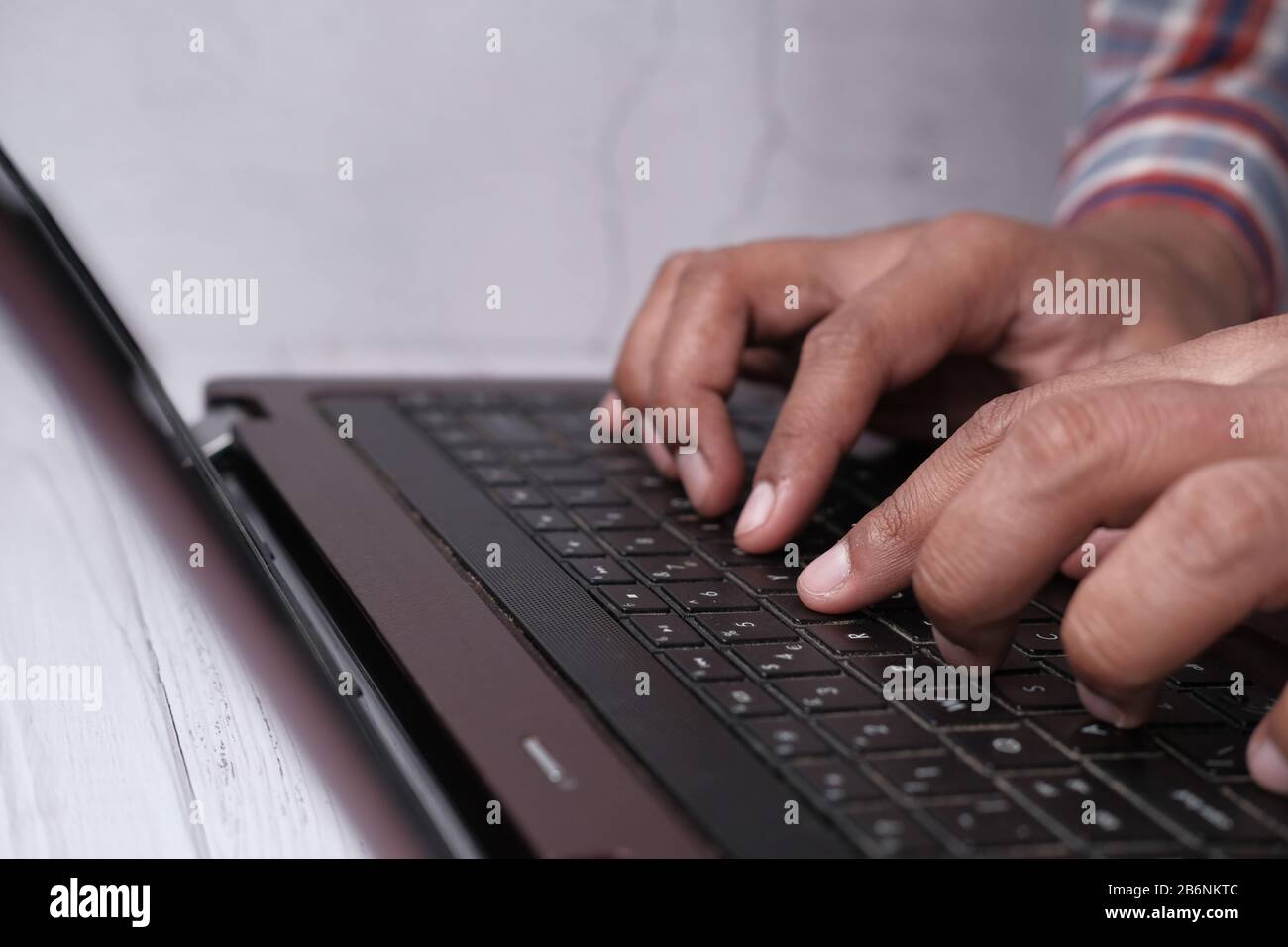 Pro typing hi-res stock photography and images - Alamy