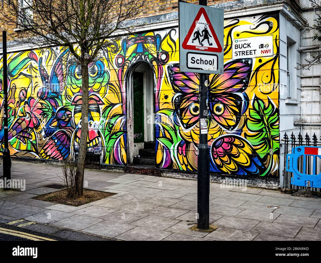 Graffiti Buck Street Camden Town London Stock Photo - Alamy