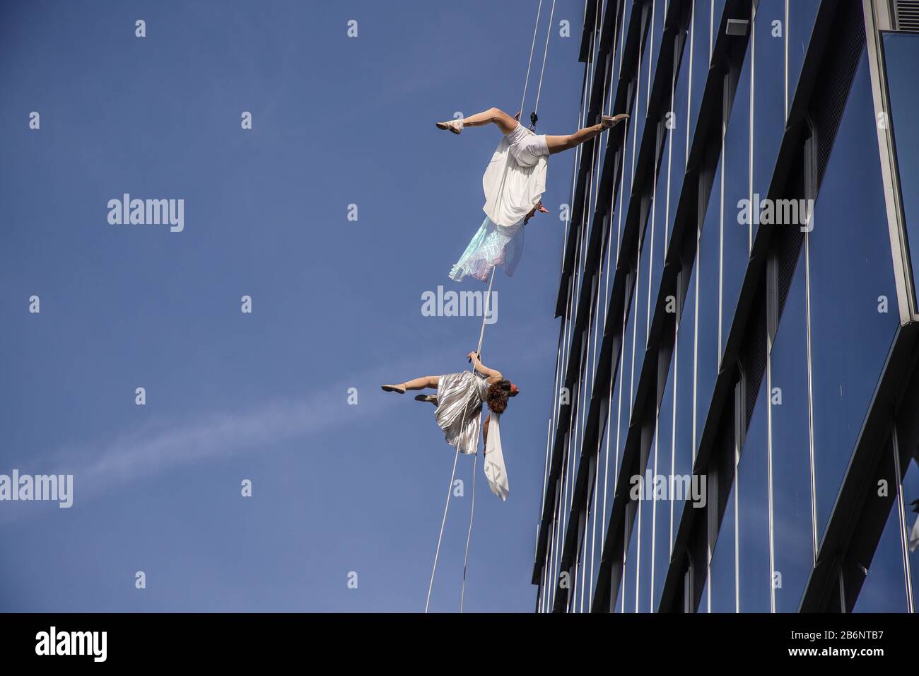 New York, NY, USA. 11th Mar, 2020. Inauguration of The Edge observatory ...