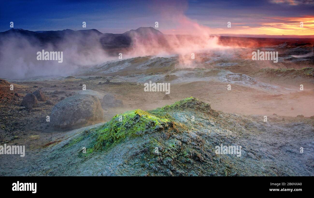 Vulkanismus hi-res stock photography and images - Alamy