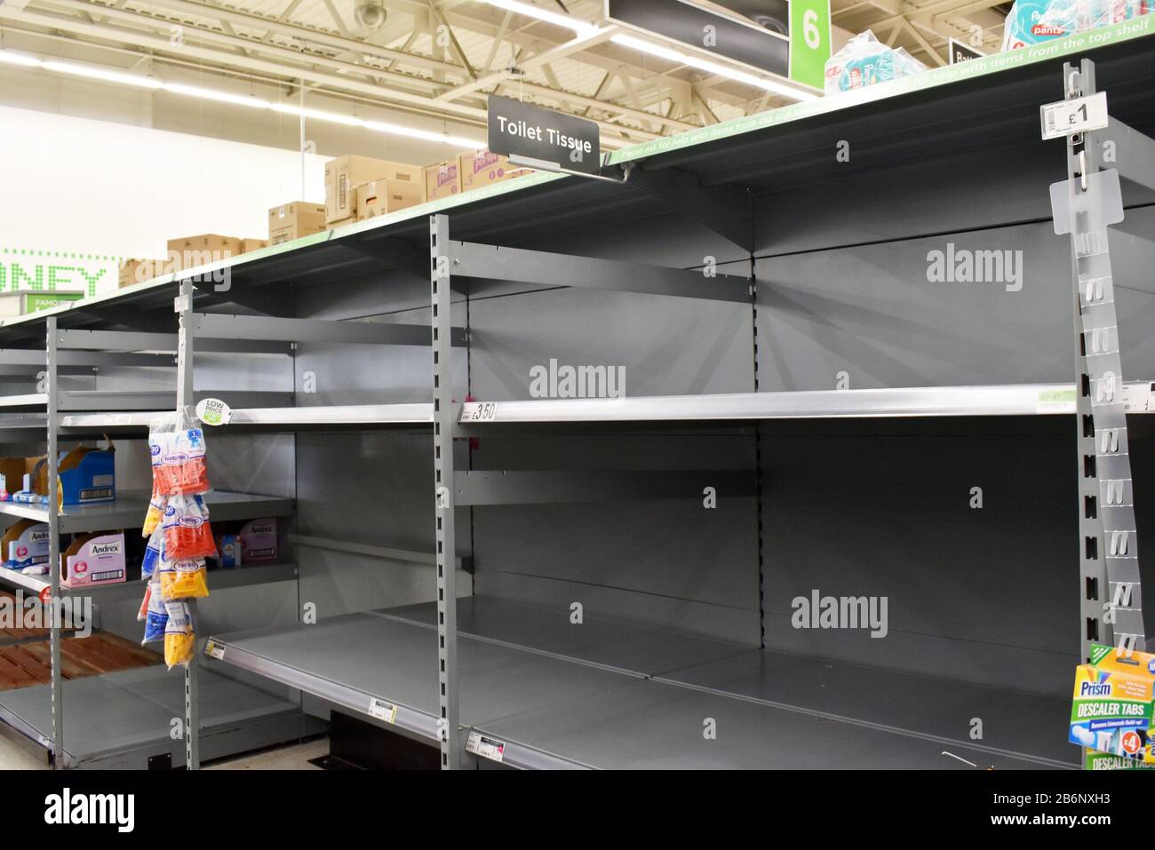 Empty shelf asda hi-res stock photography and images - Alamy