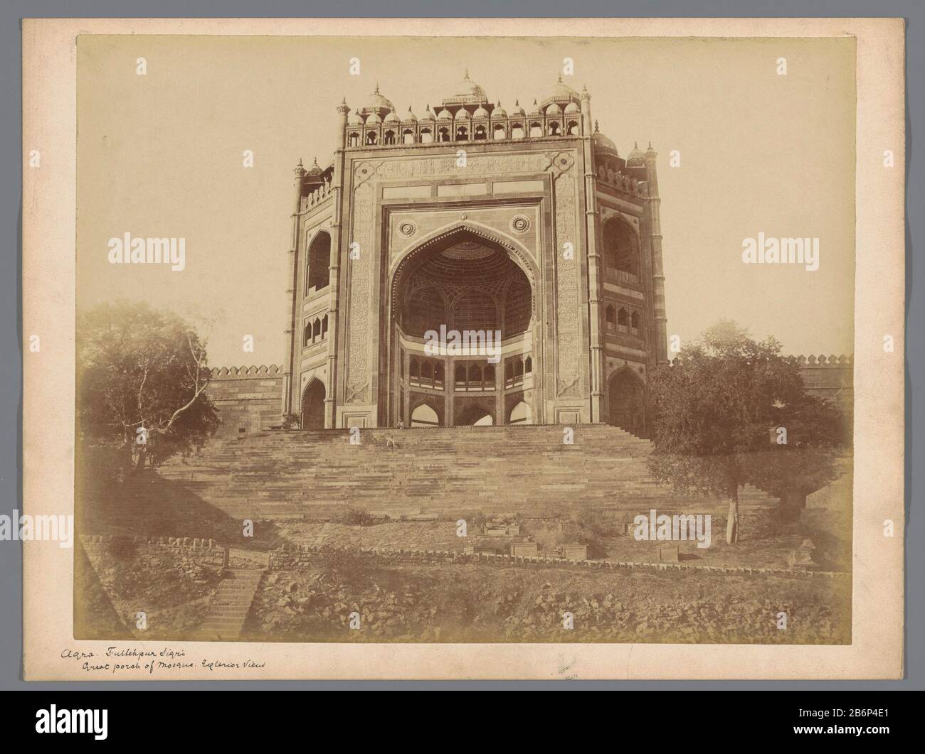 Mosqueexterior hi-res stock photography and images - Alamy