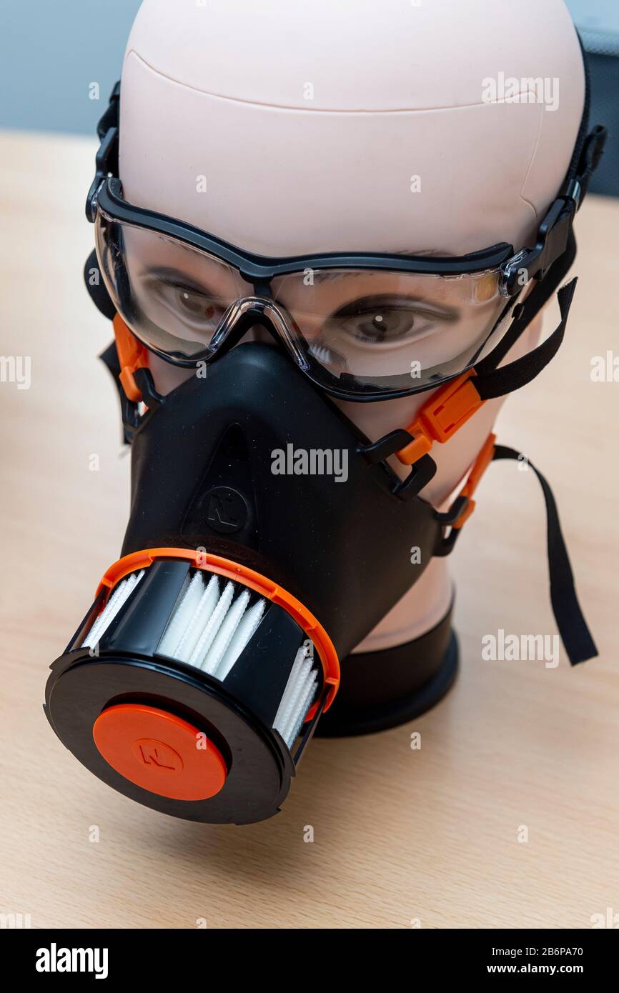 Radiological agents hi-res stock photography and images - Alamy