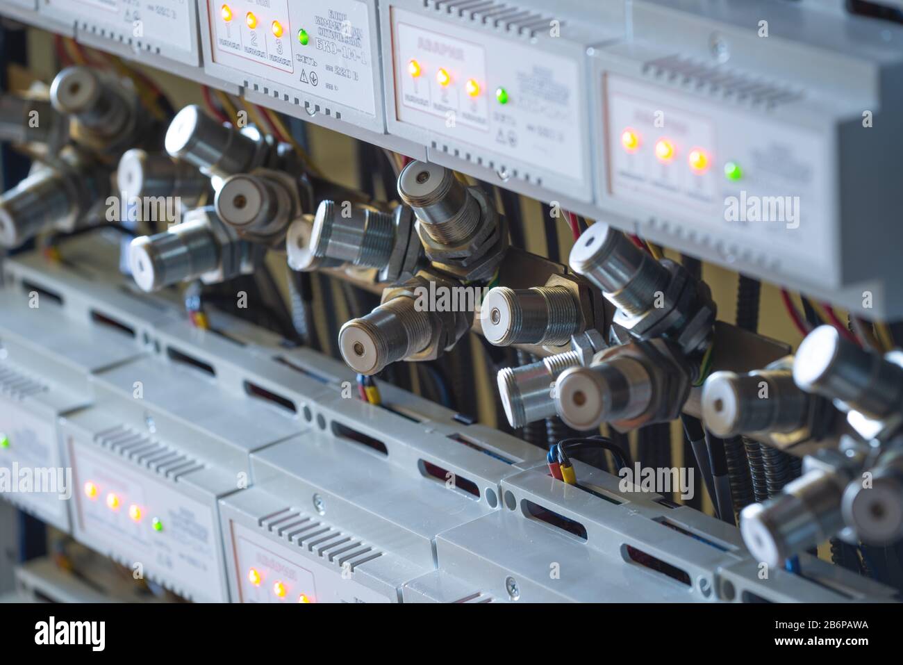 Specialized sensors hi-res stock photography and images - Alamy