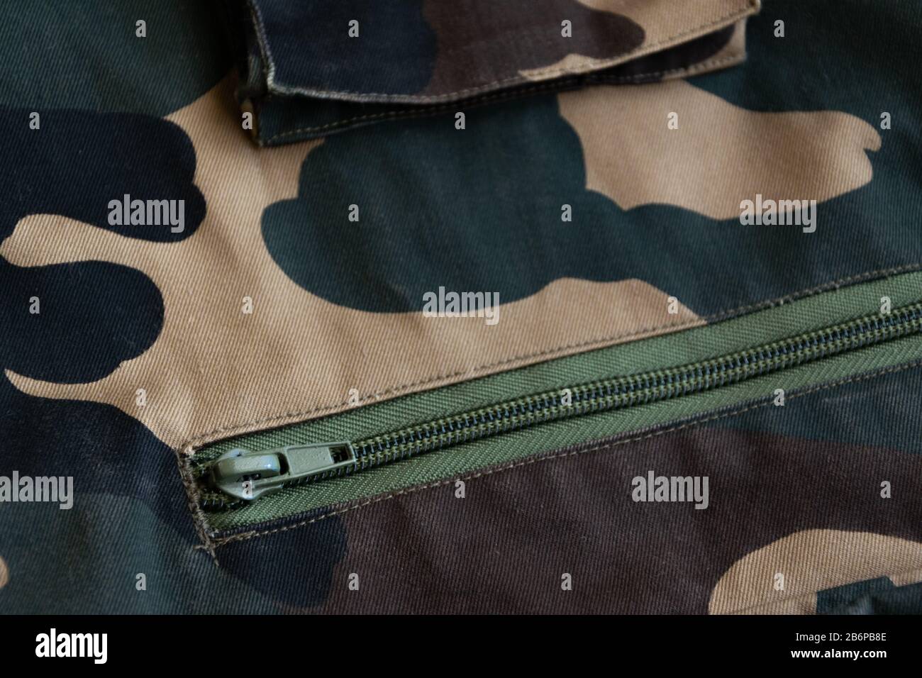 Army fabric texture hi-res stock photography and images - Alamy