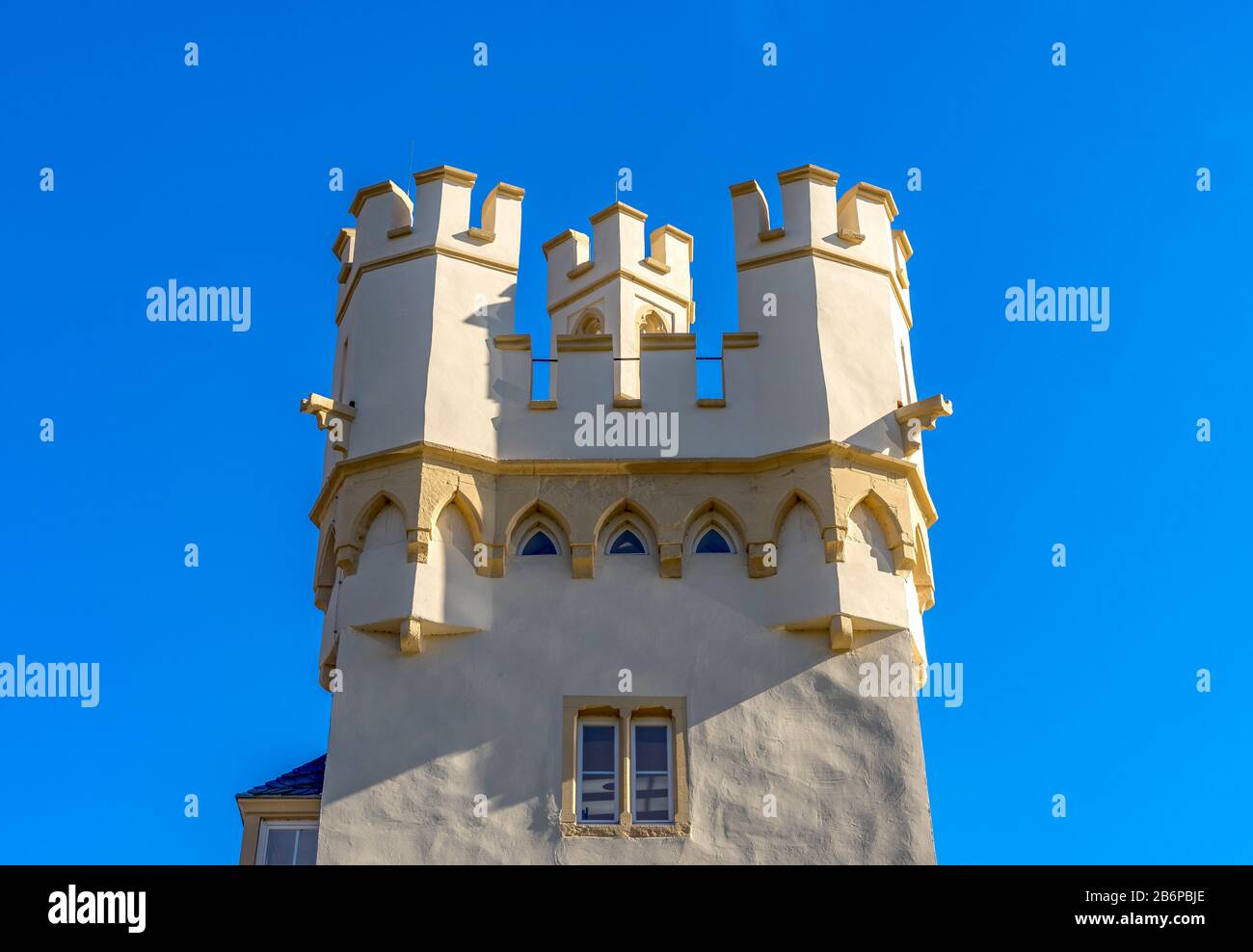 Mauseturm mouse tower and ehrenfels castle hi-res stock photography and ...