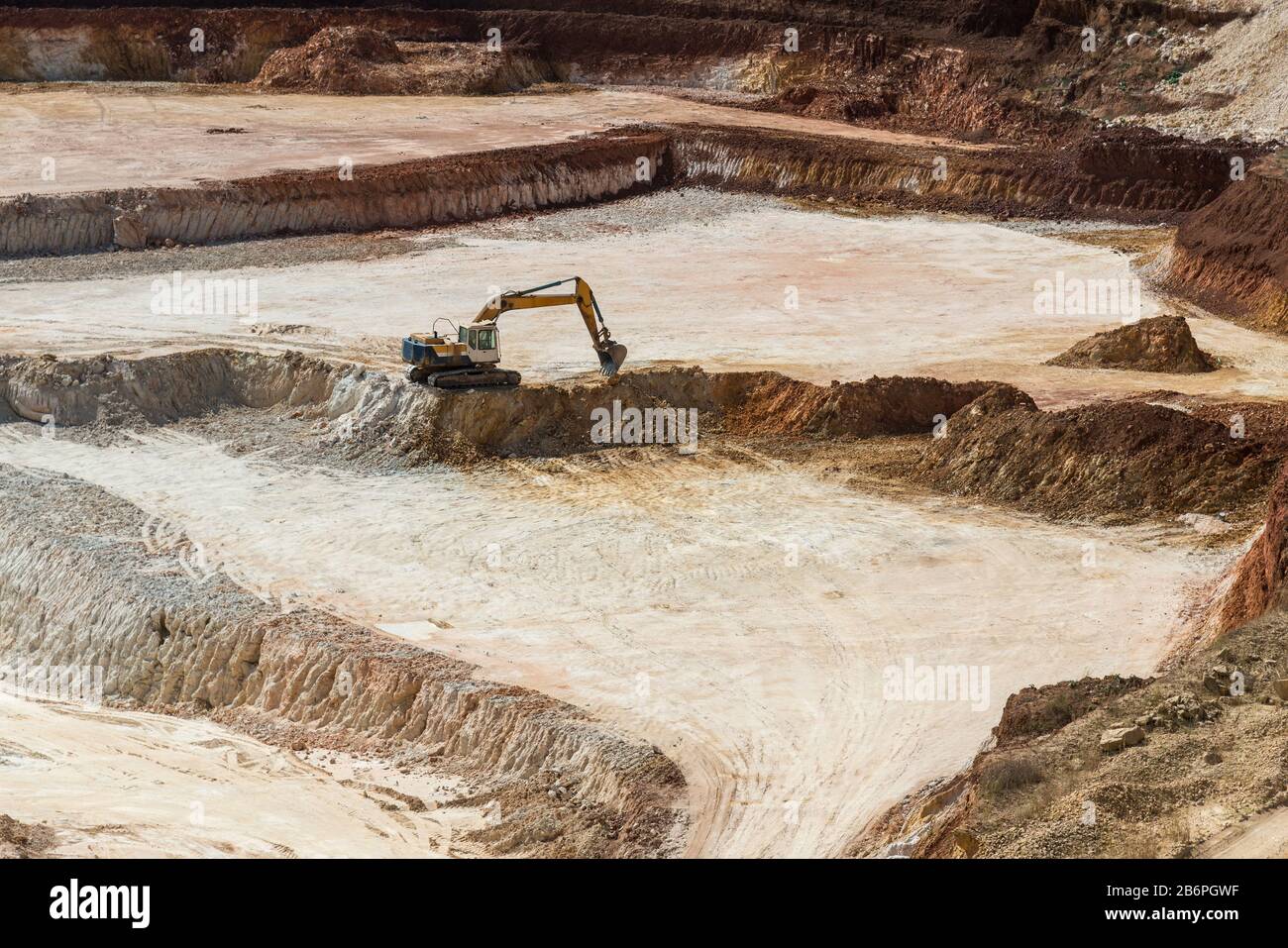 Clay extraction hi-res stock photography and images - Alamy