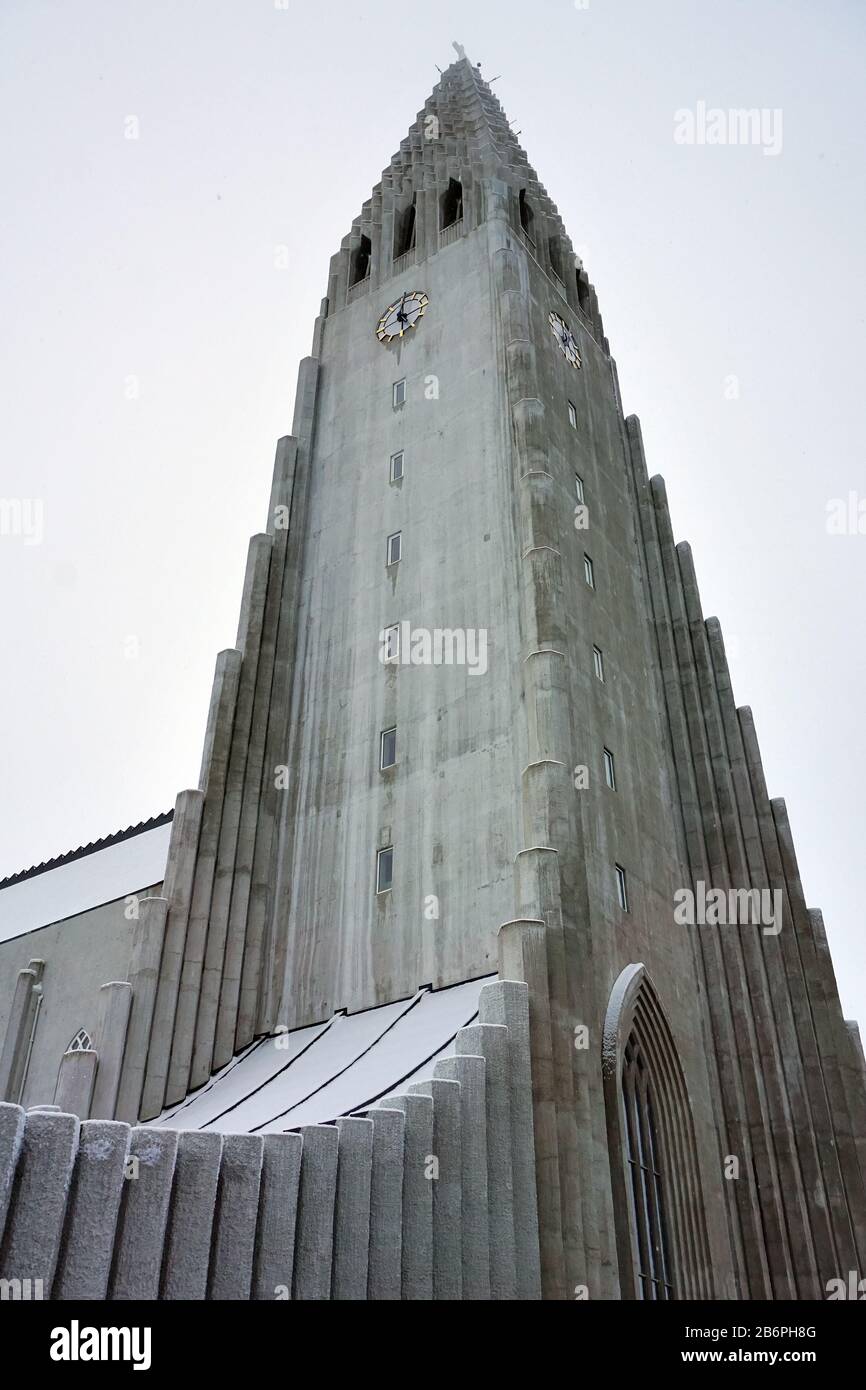 Hallgrímskirkja, church of Hallgrímur, Reykjavík, capital and largest ...