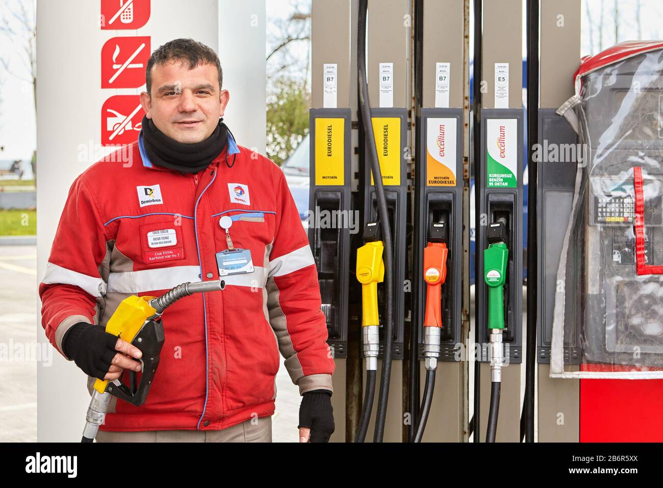 Turkish petrol station hi-res stock photography and images - Alamy