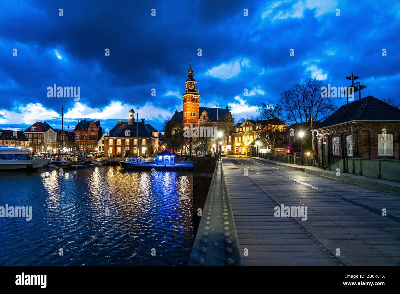 Skyline of the old town, at the Leda, city hall, museum harbour, old ...