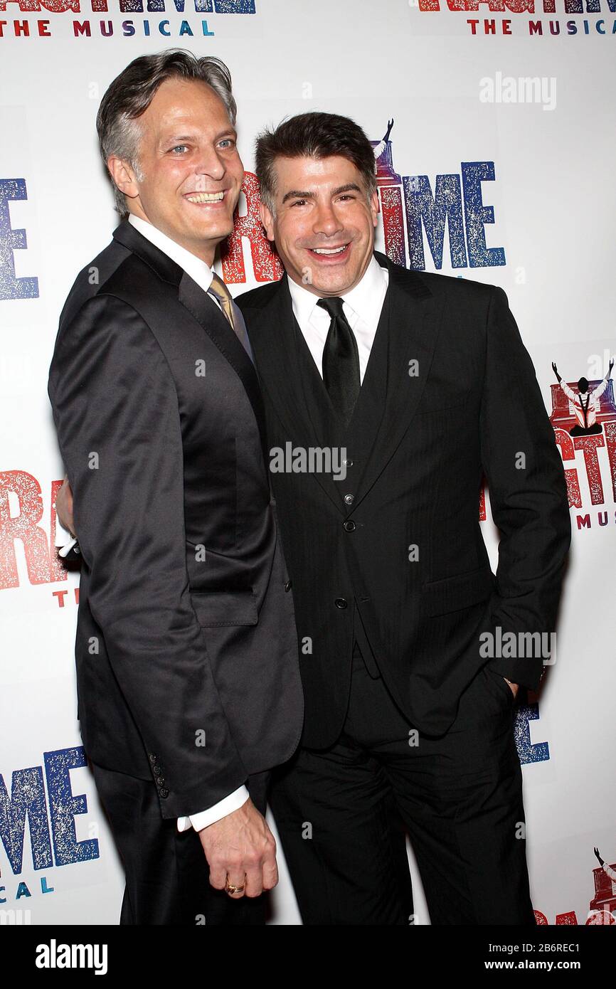 Batt bryan hi-res stock photography and images - Alamy