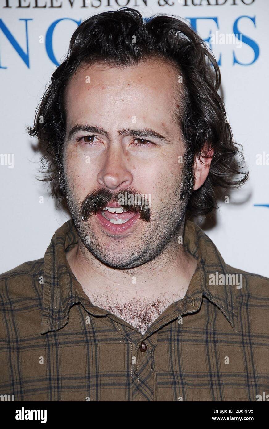 Red carpet retro jason lee hi-res stock photography and images - Alamy