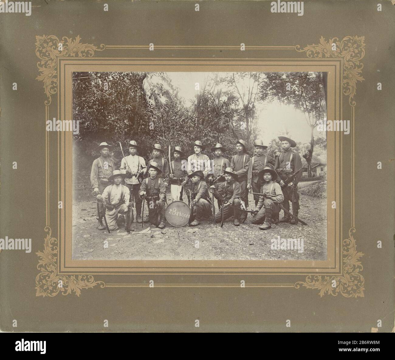 Group portrait of KNIL soldiers in the Dutch East Indies Dutch East ...