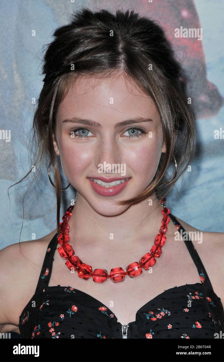 Ryan Newman at the "Red Riding Hood" Los Angeles Premiere held at the ...