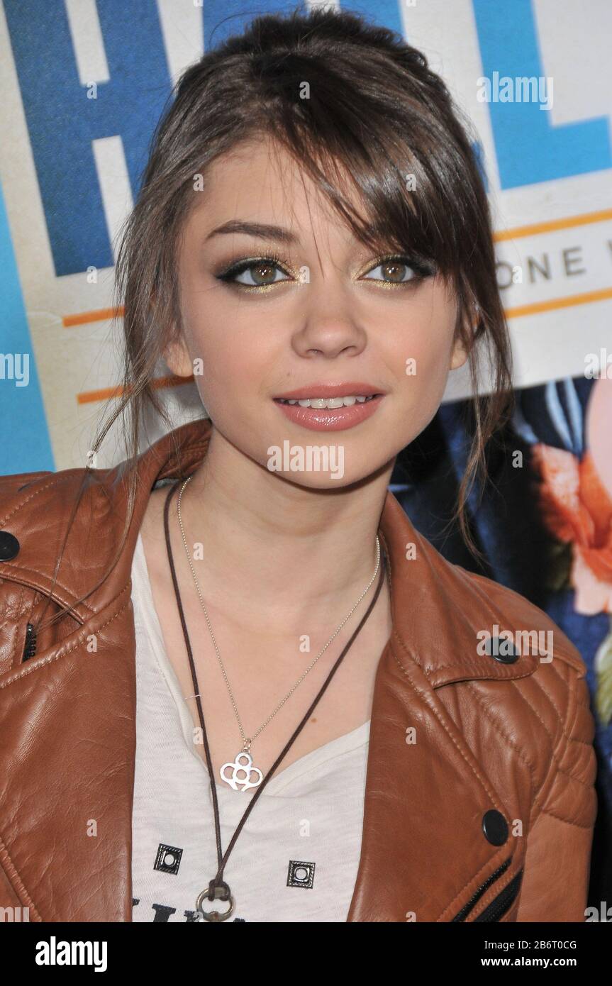 Sarah Hyland at the "Hall Pass" Los Angeles Premiere held at the ...
