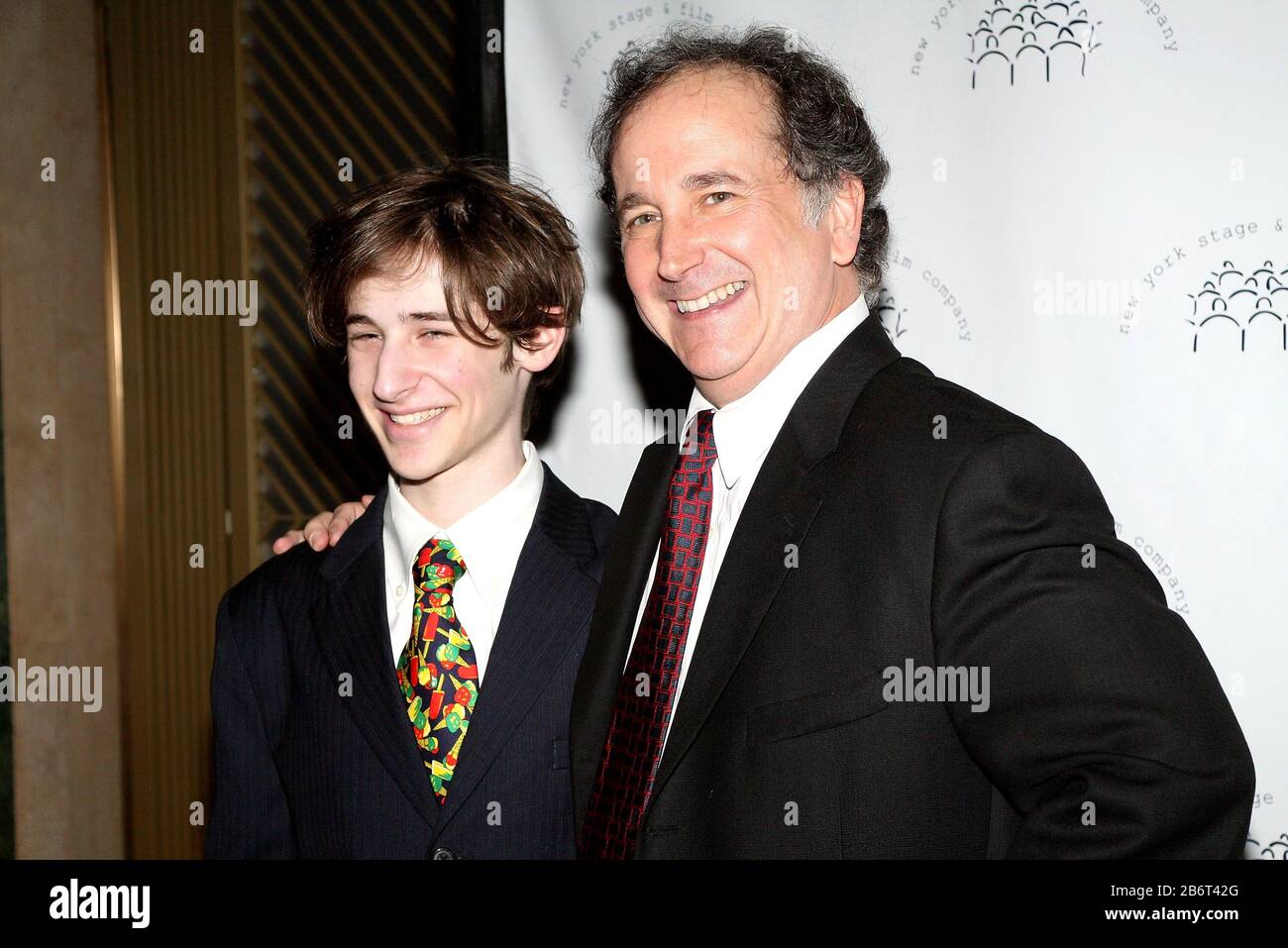 New York, NY, USA. 13 December, 2009. Mark Linn-Baker at the New York ...