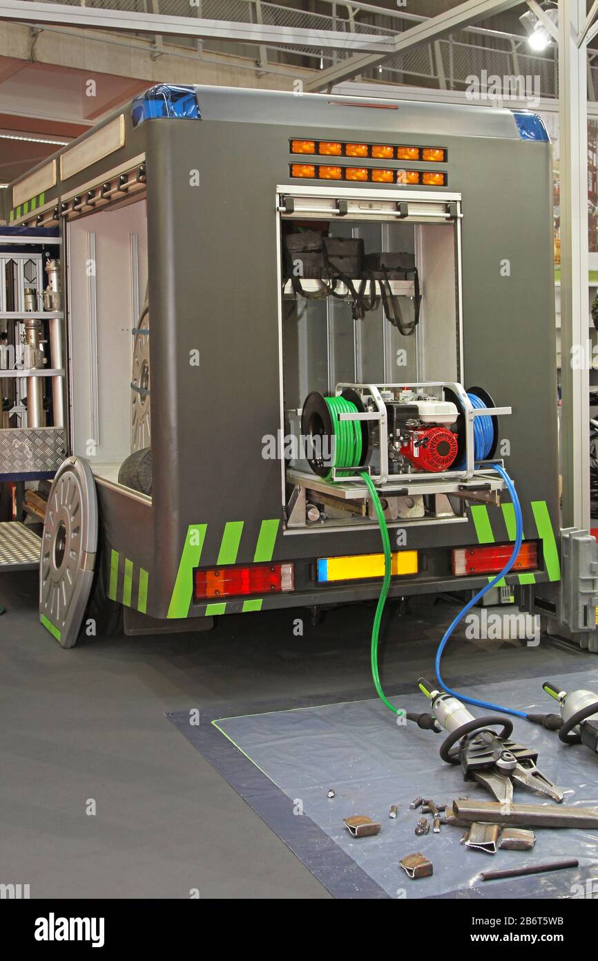 Hydraulic rescue tools hi-res stock photography and images - Alamy