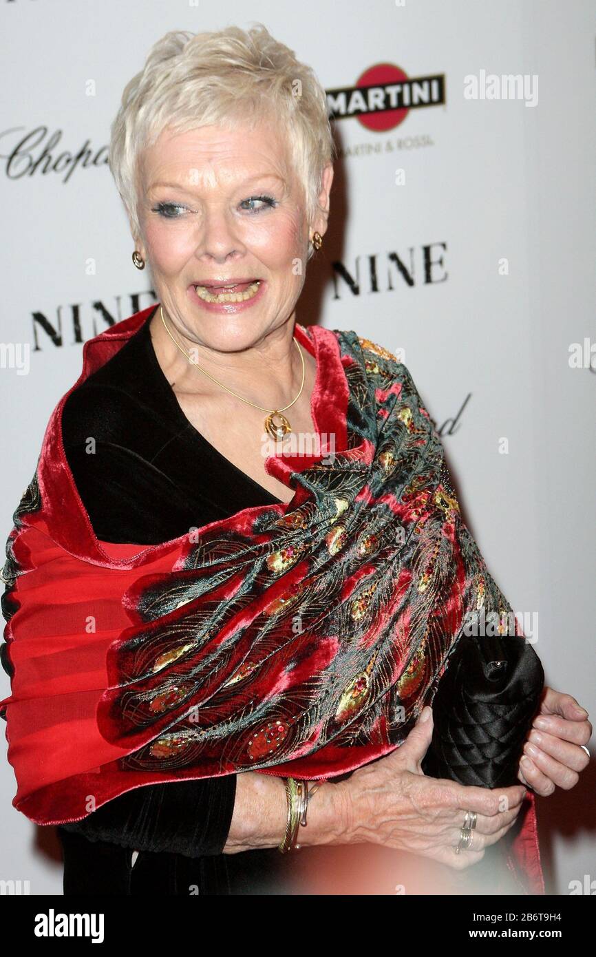 New York, NY, USA. 15 December, 2009. Judi Dench at the premiere of ...