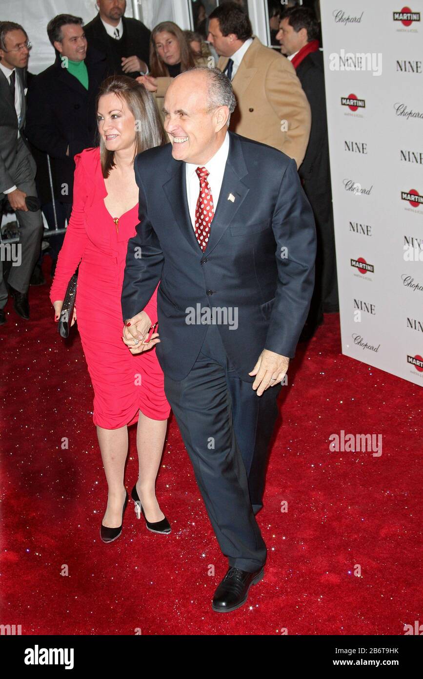 New York, NY, USA. 15 December, 2009. Judith Nathan, Rudolph Giuliani ...