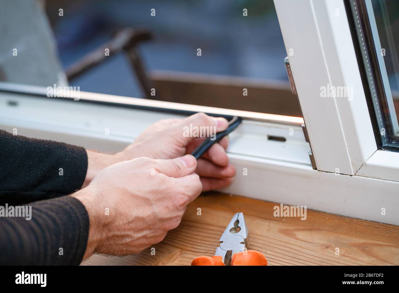 Professional master at repair and installation of windows, changes ...