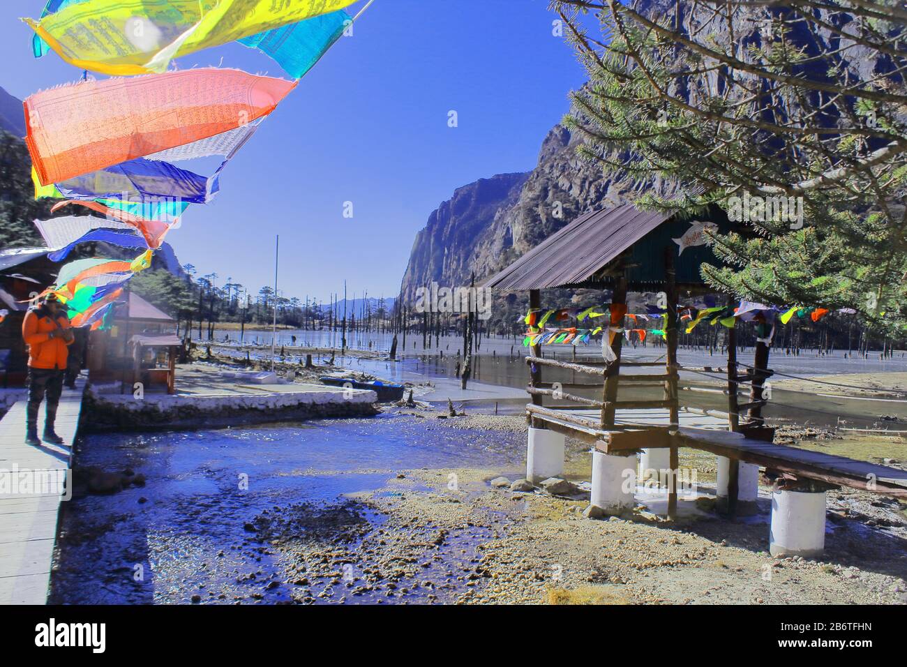 Frozen madhuri lake hi-res stock photography and images - Alamy