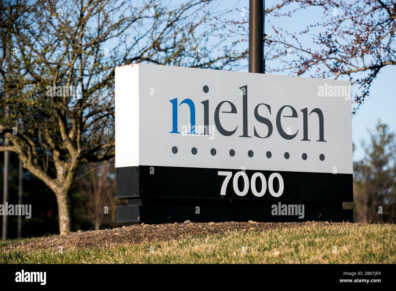 Nielsen logo hi-res stock photography and images - Alamy
