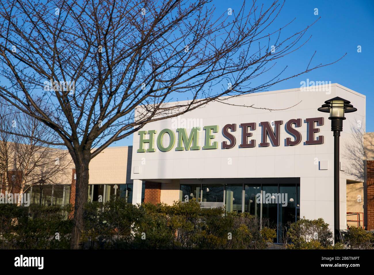 Homesense hi-res stock photography and images - Alamy
