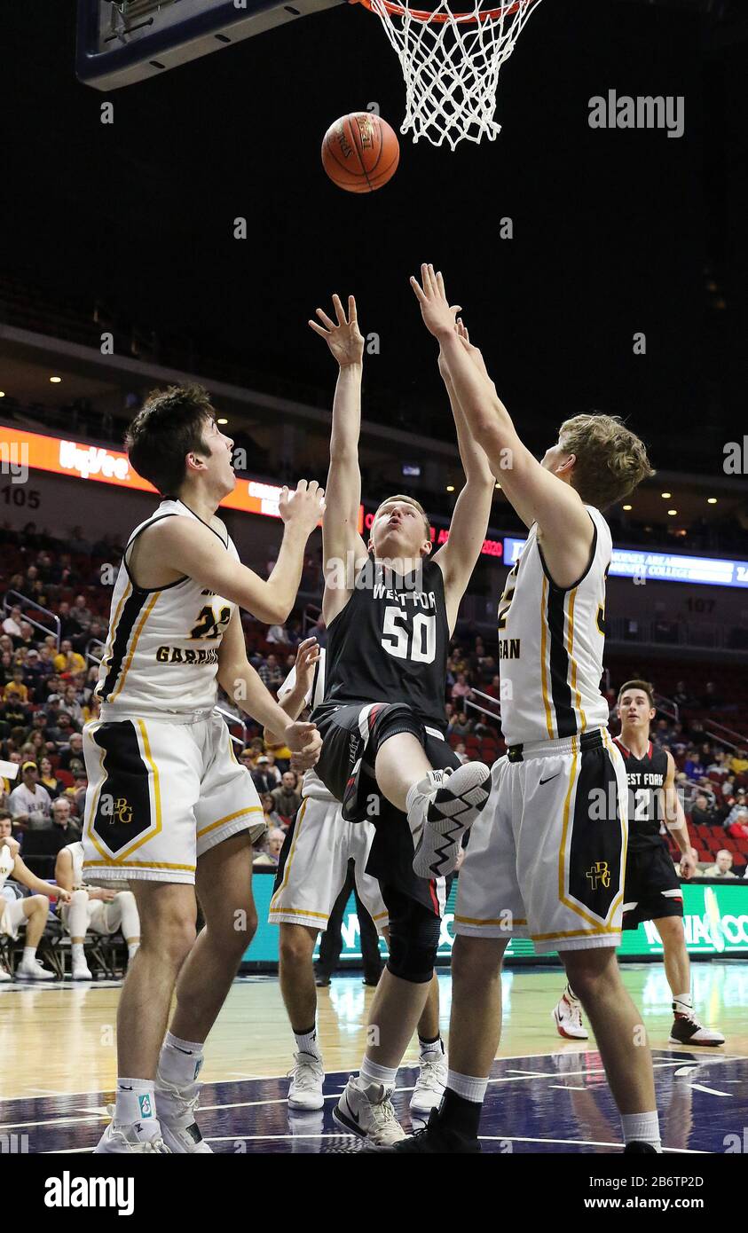Des Moines, Iowa, USA. 11th Mar, 2020. West Fork, Sheffield's junior ...
