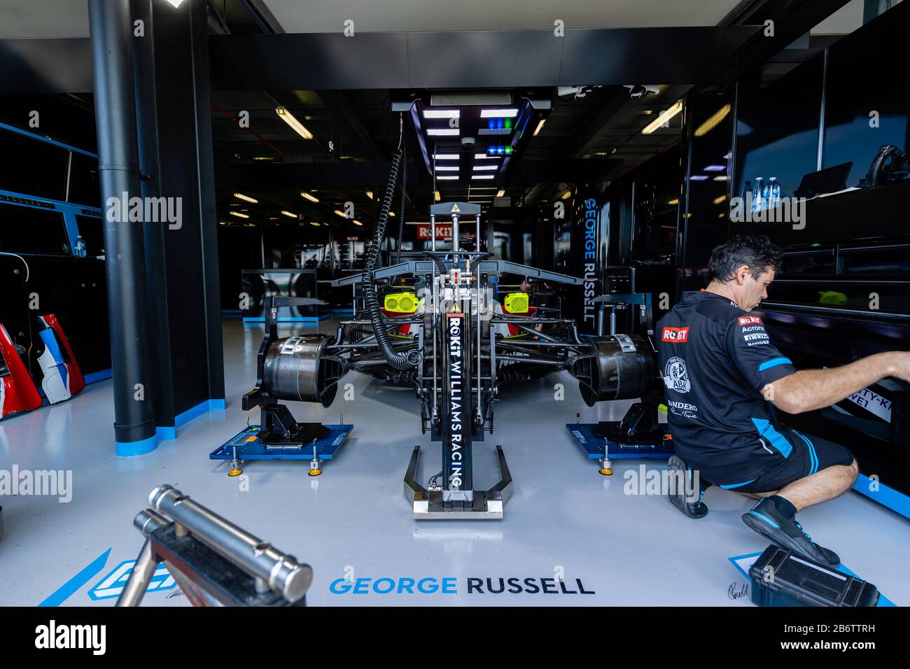 F1 pit crew helmet hi-res stock photography and images - Alamy