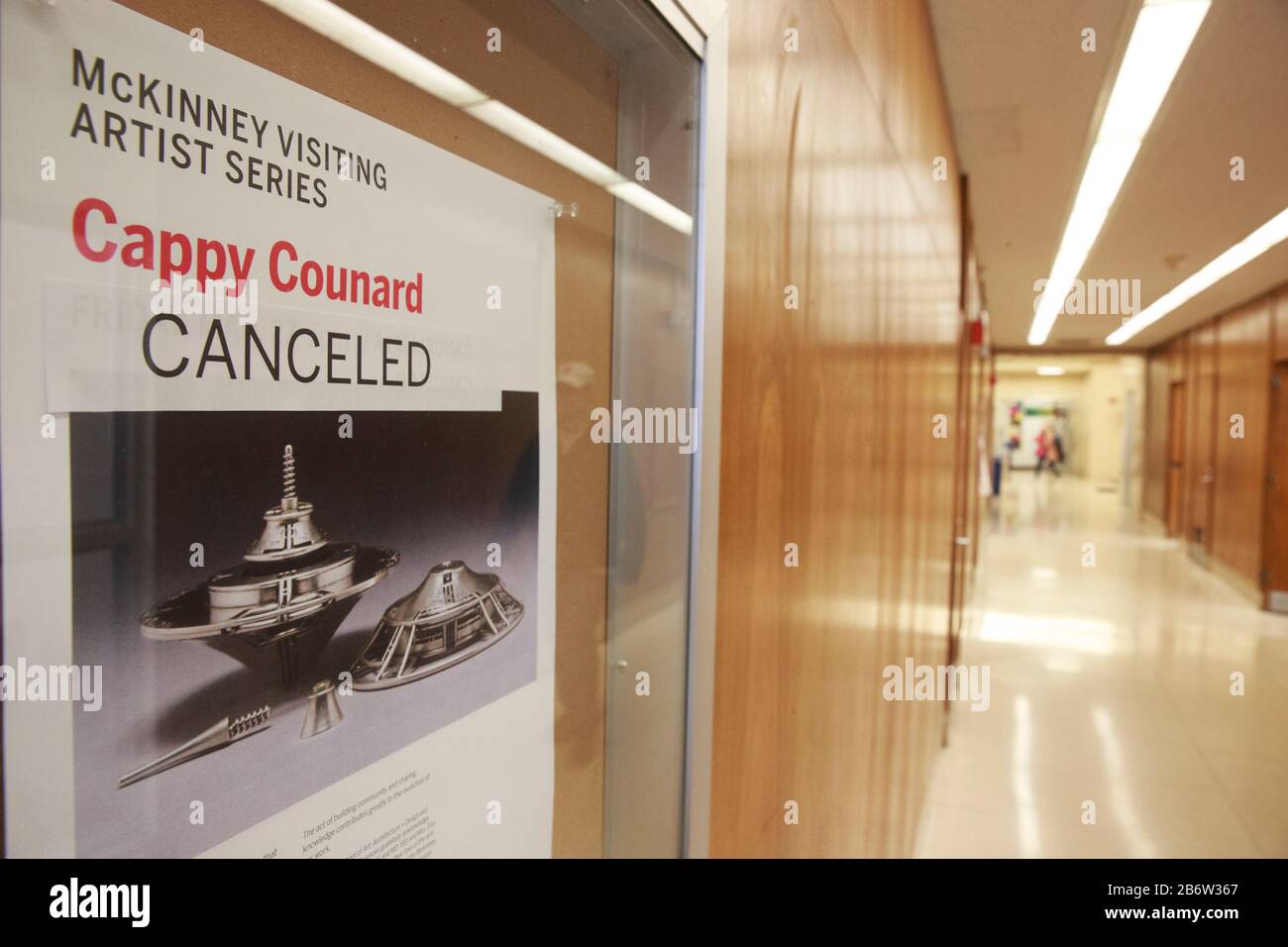 Classes cancelled hi-res stock photography and images - Alamy