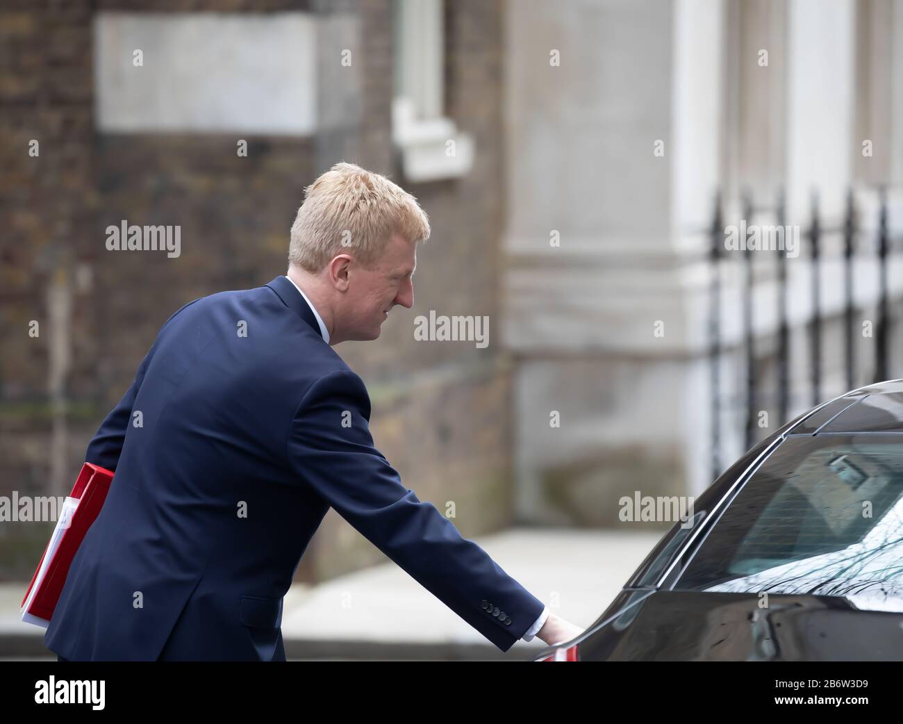 Oliver dowden speech hi-res stock photography and images - Alamy