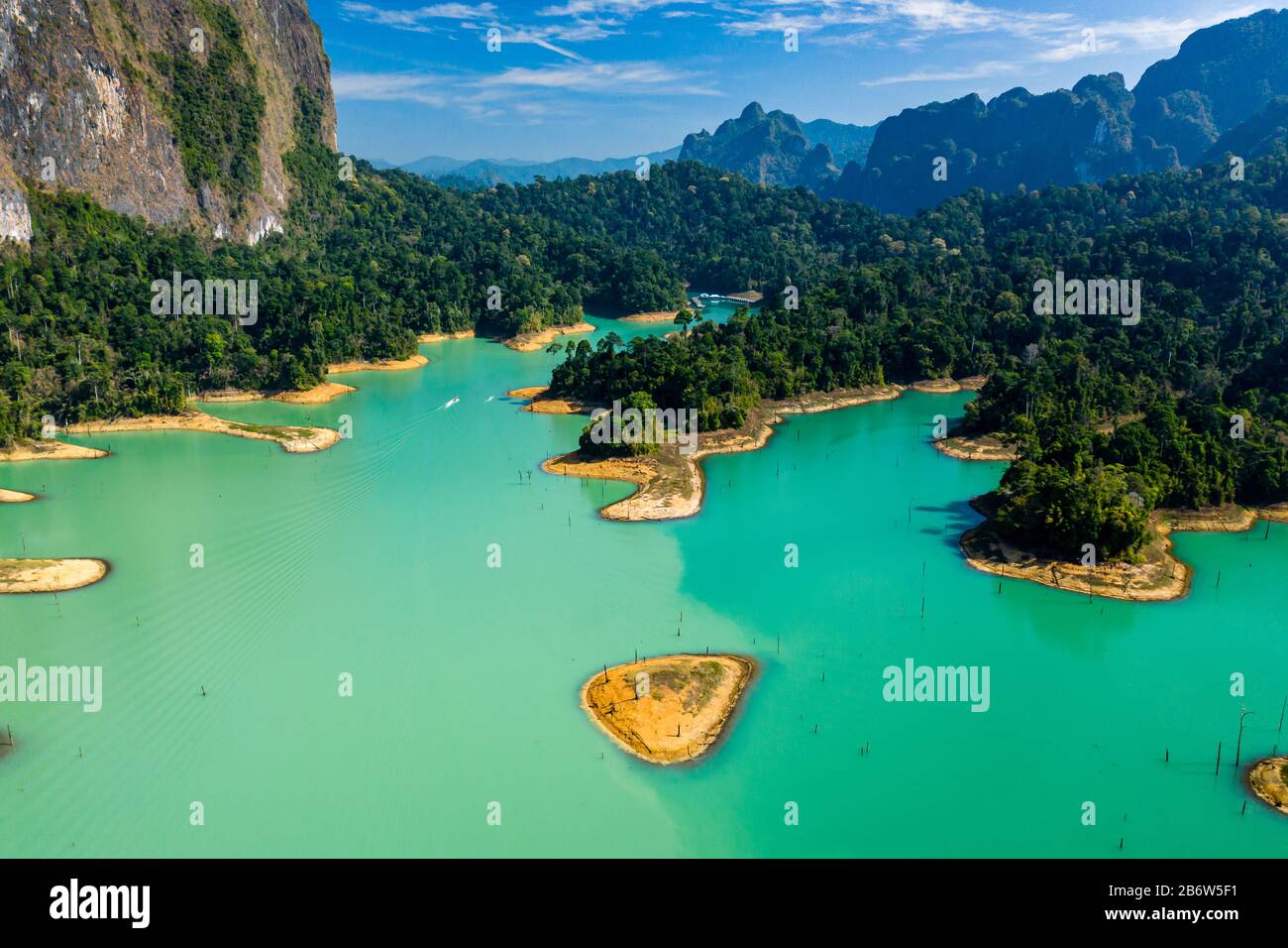 Aerial of jungle hi-res stock photography and images - Alamy
