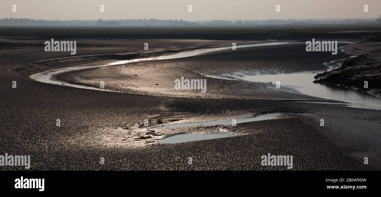 Fluss kanal hi-res stock photography and images - Alamy