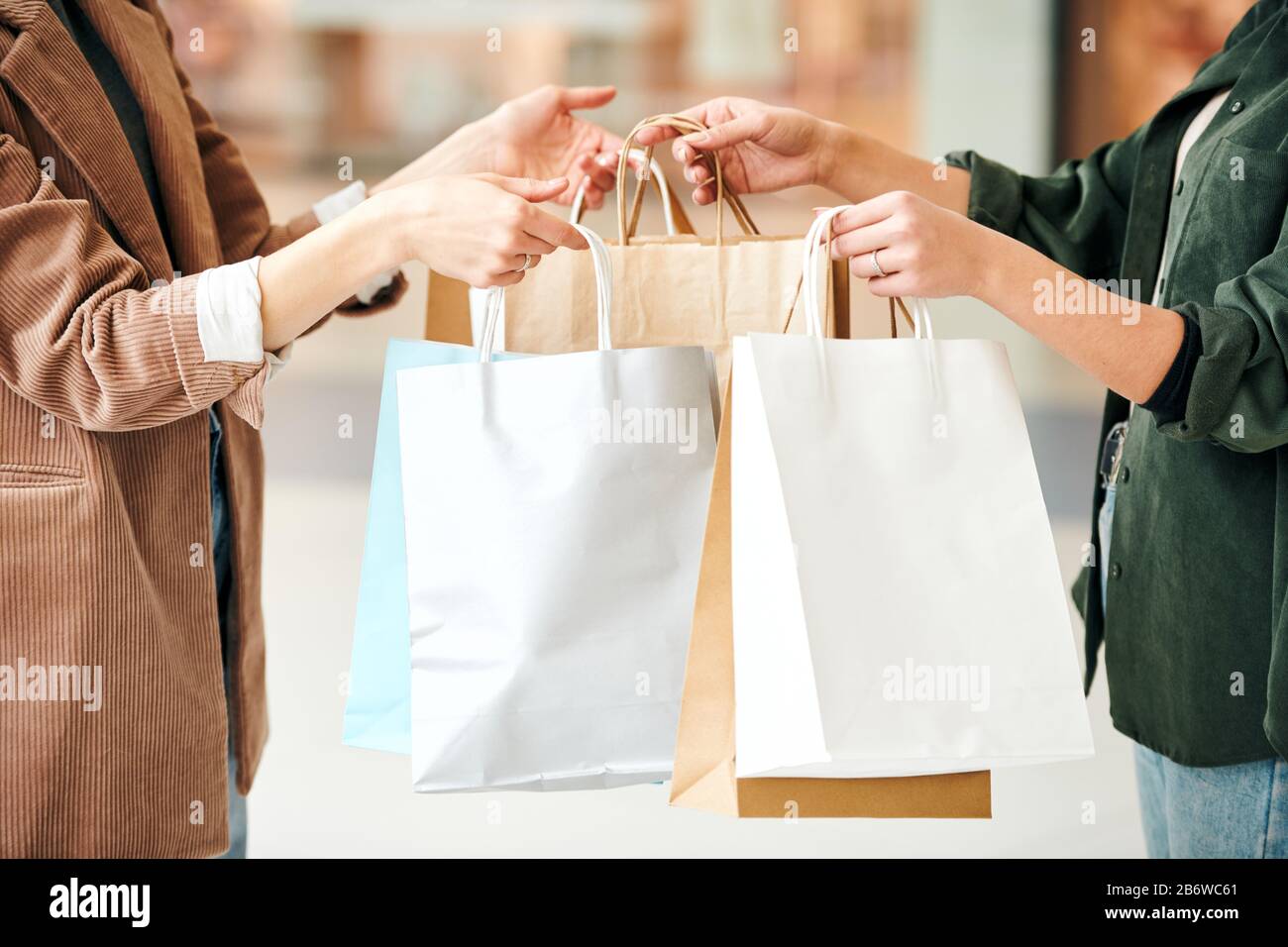 Customer thanking hi-res stock photography and images - Alamy