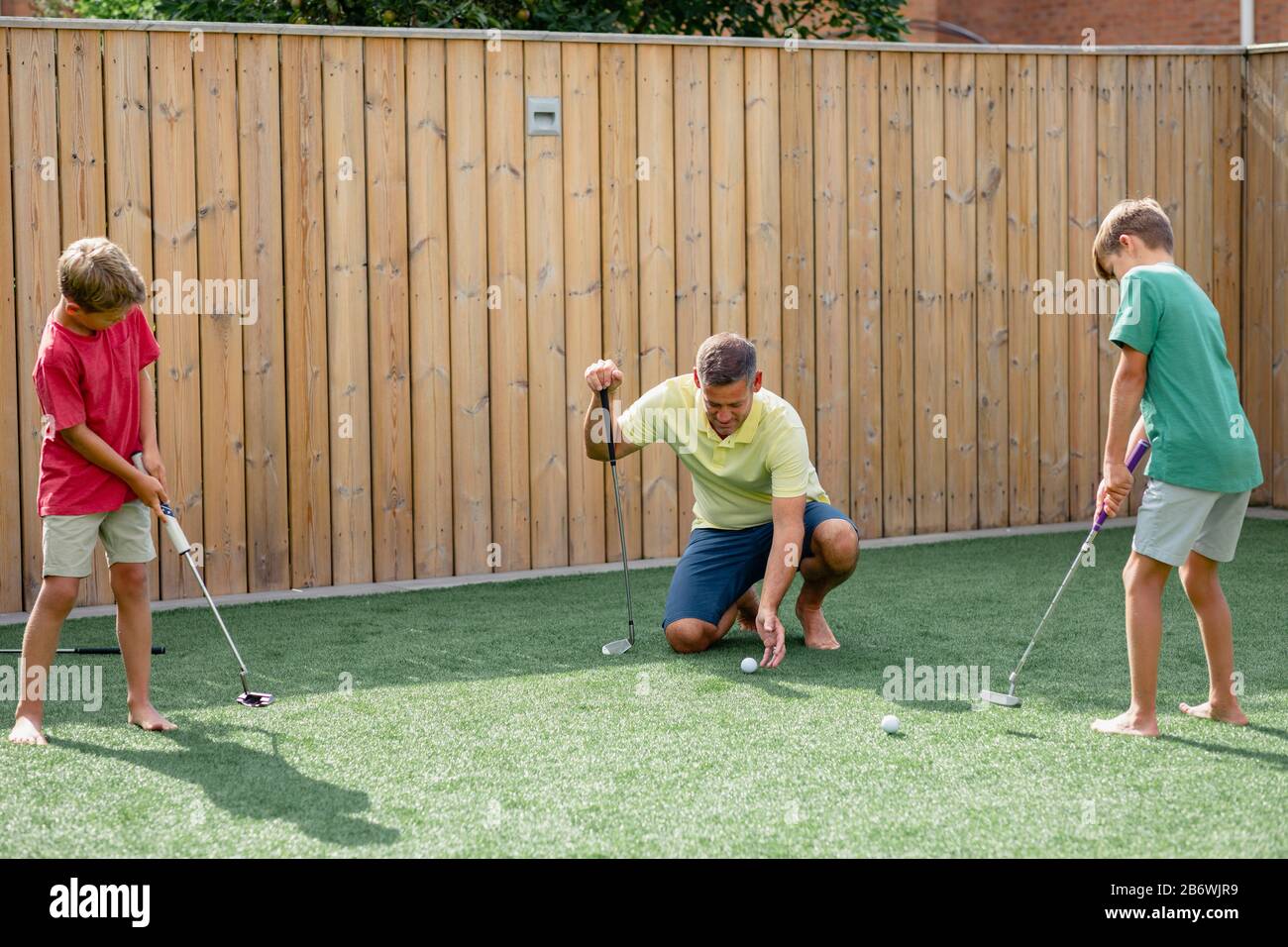 Father sons golf hi-res stock photography and images - Alamy