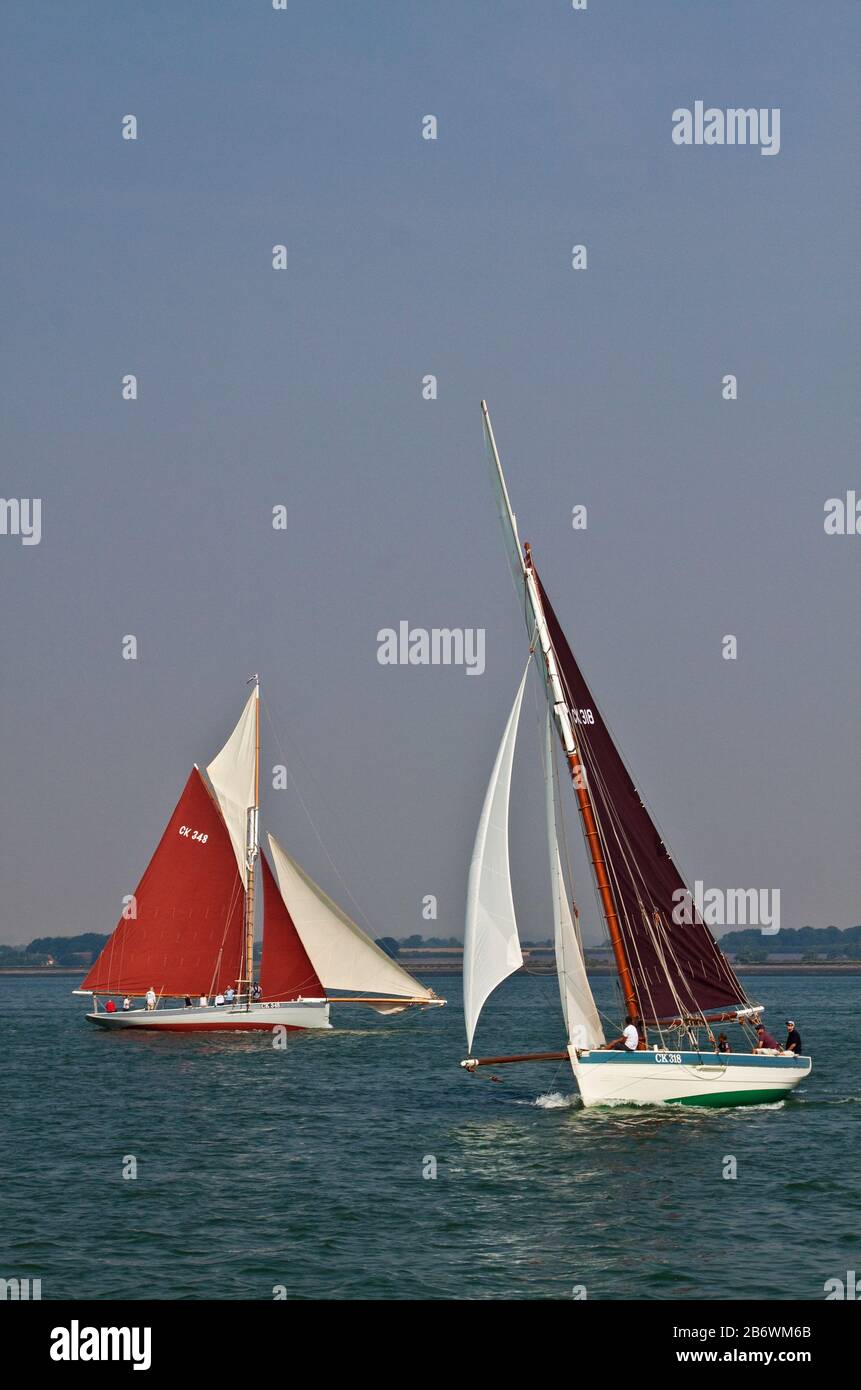 Essex Oyster smack CK318 Alberta in full sail with CK348 My Alice in ...