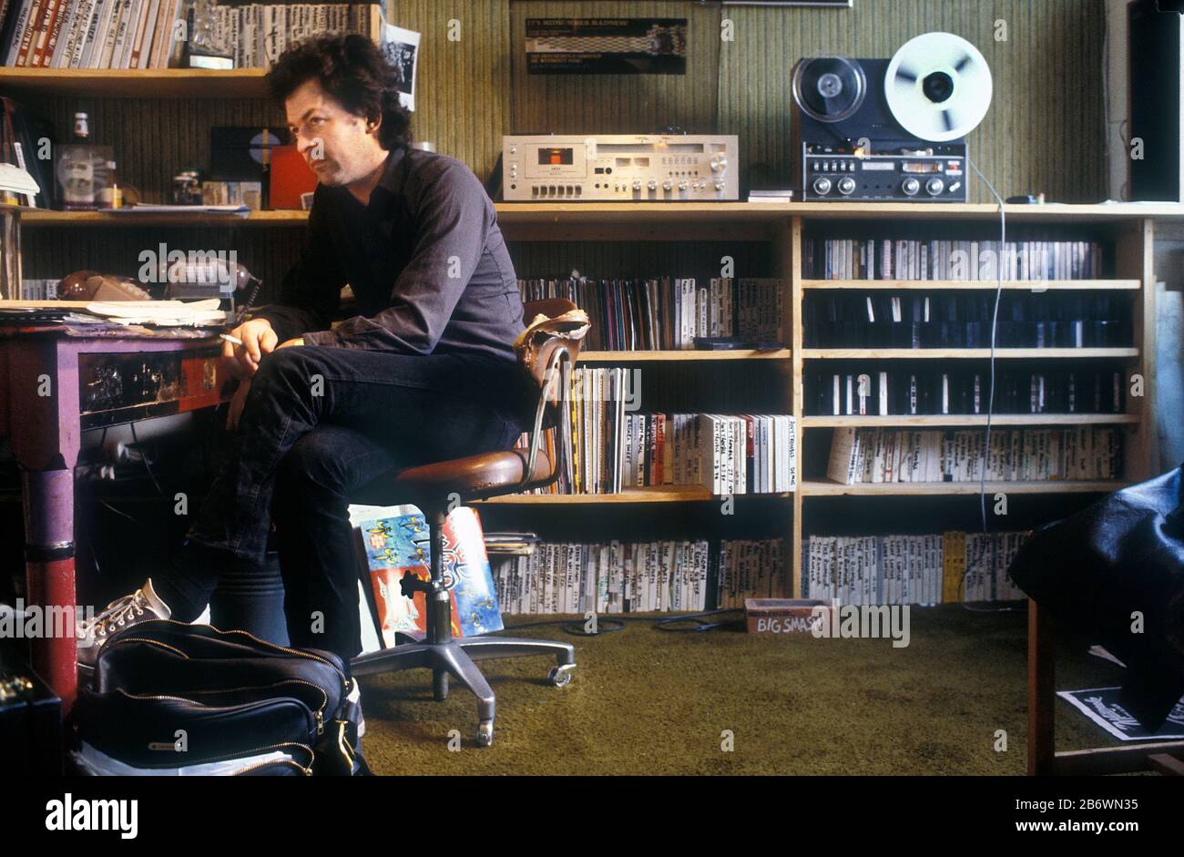 Stiff records label hi-res stock photography and images - Alamy