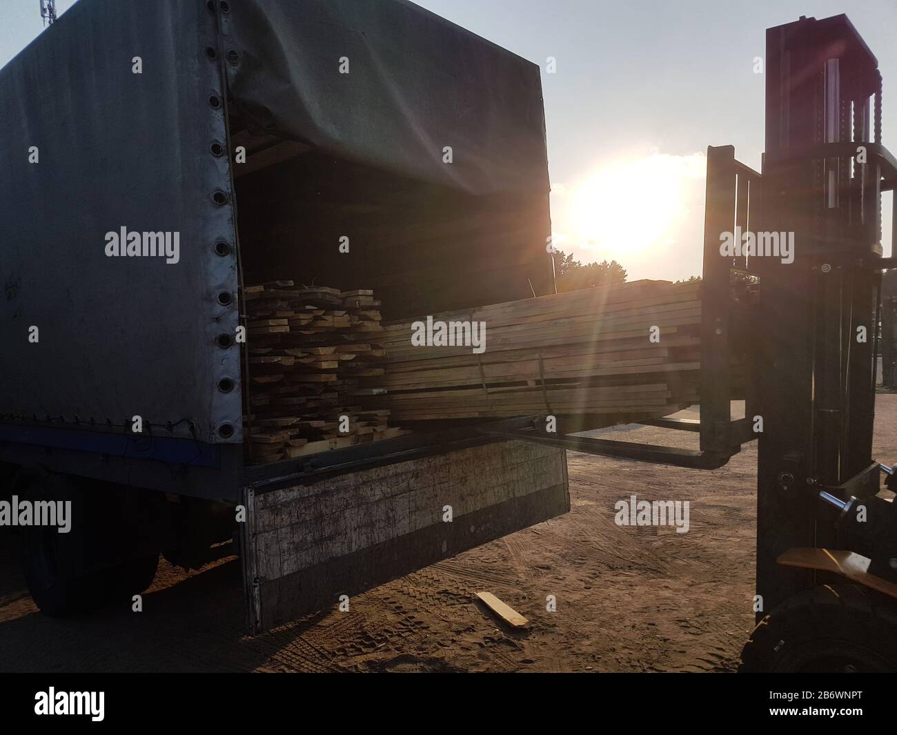 Plankboards hi-res stock photography and images - Alamy