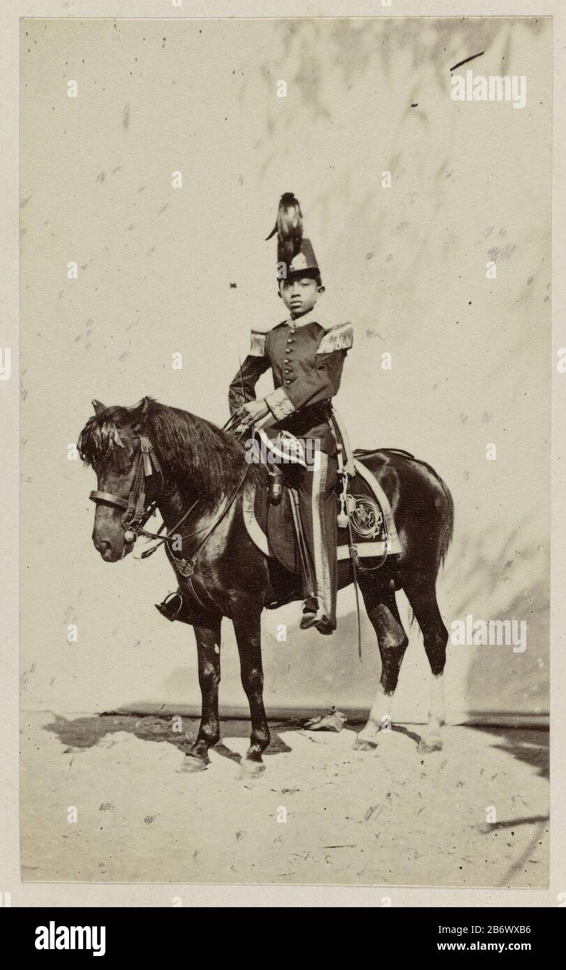 Young indian prince hi-res stock photography and images - Alamy