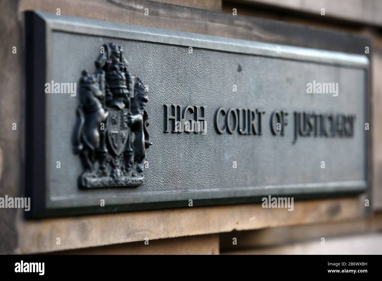 Uk high court sign hi-res stock photography and images - Alamy