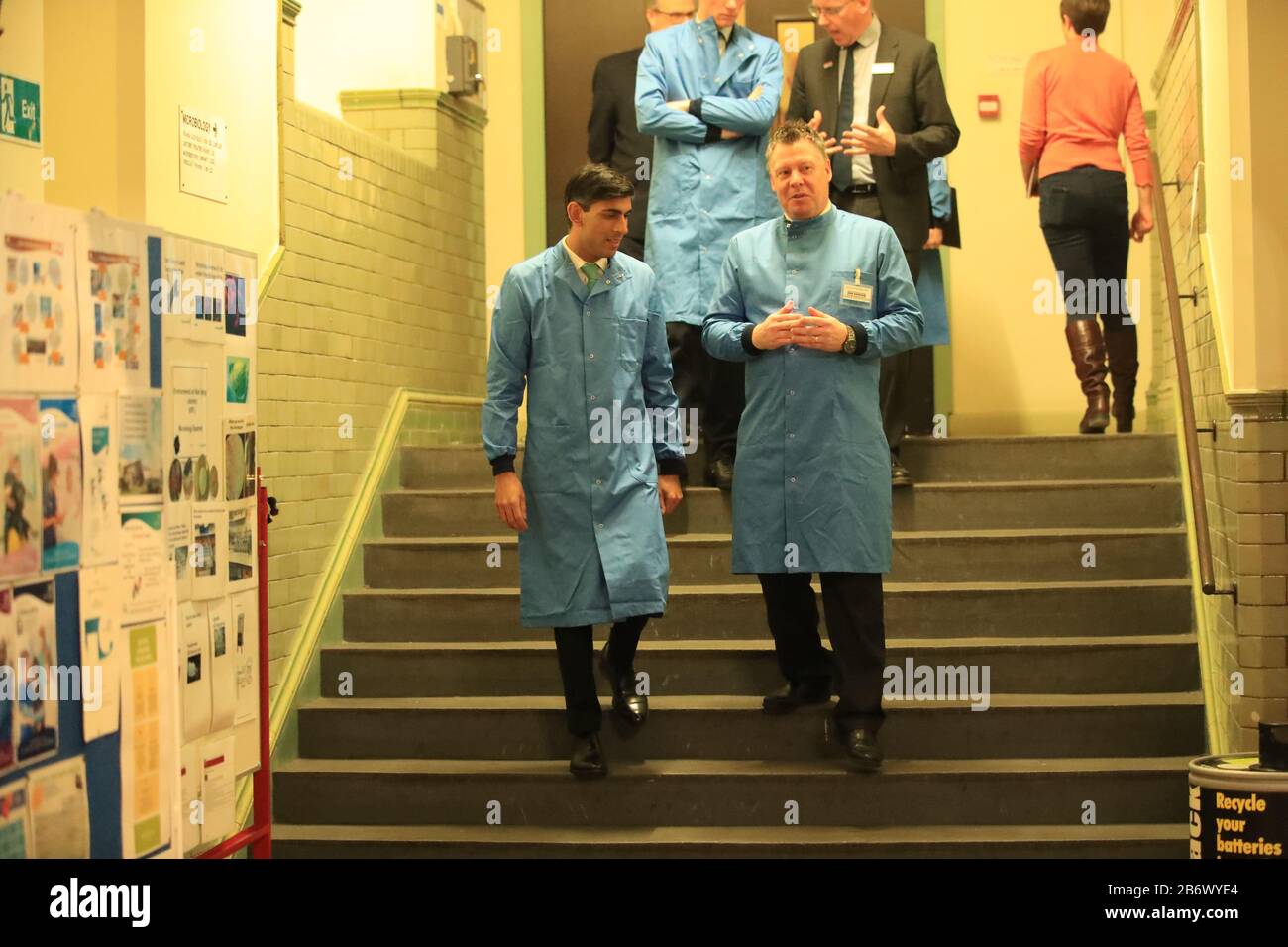 Chancellor Rishi Sunak (left) during a visit to the pathology labs at ...