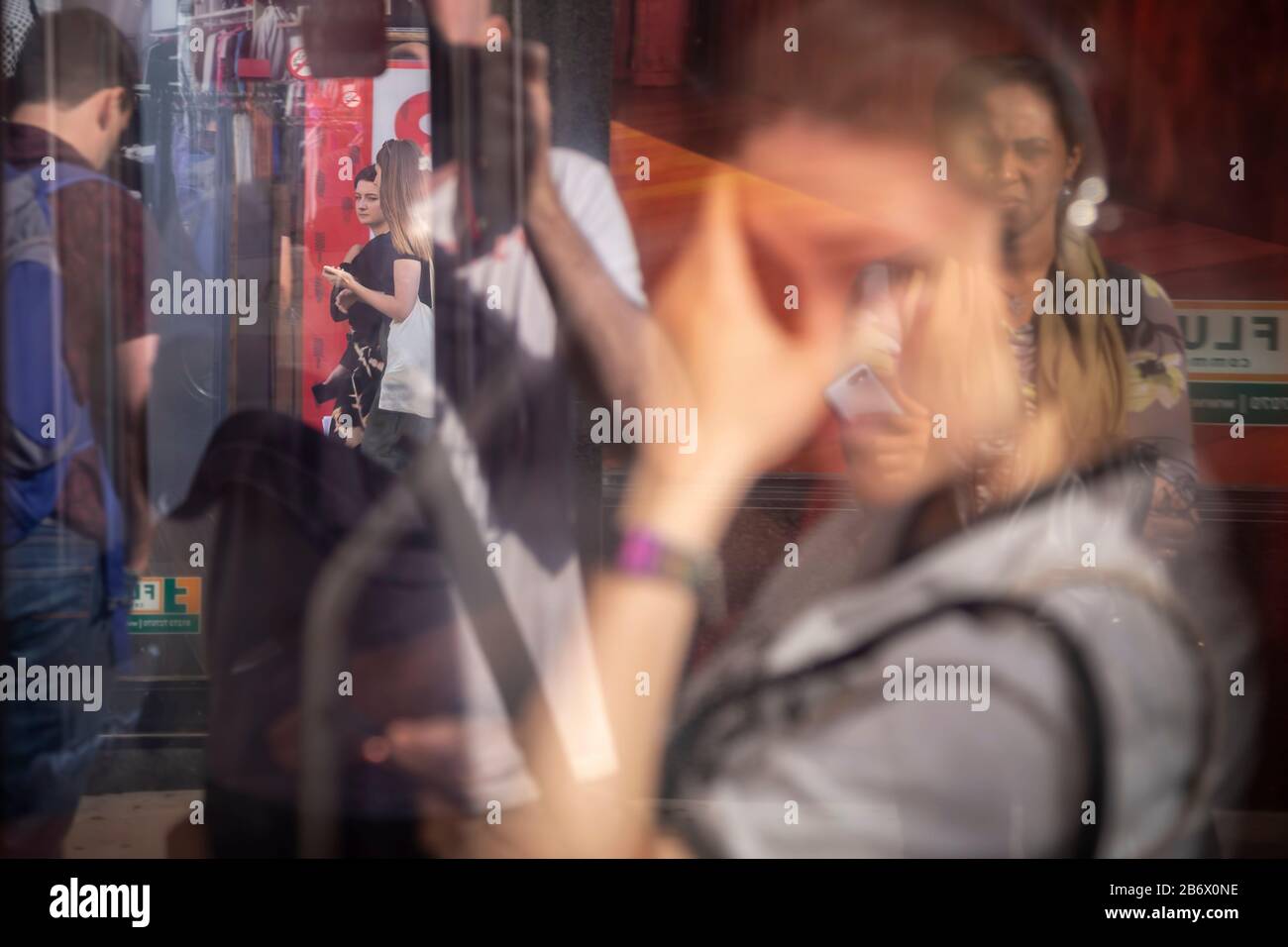 Shooting through the glass hi-res stock photography and images - Alamy